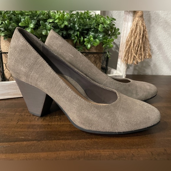 Nurture by Lamaze | Shoes | Classy Nurture Block Heel Shoes Light Brown ...